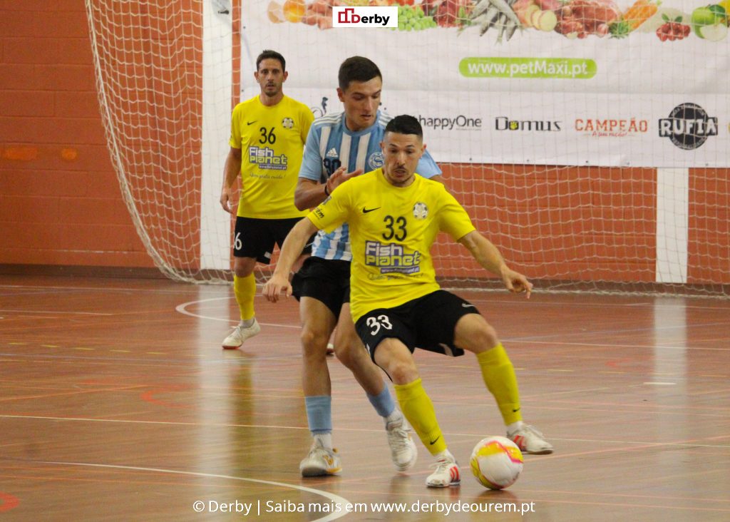 GRUDER de mão cheia na Taça! Luís Pedro meteu três, à boleia do Peugeot ...